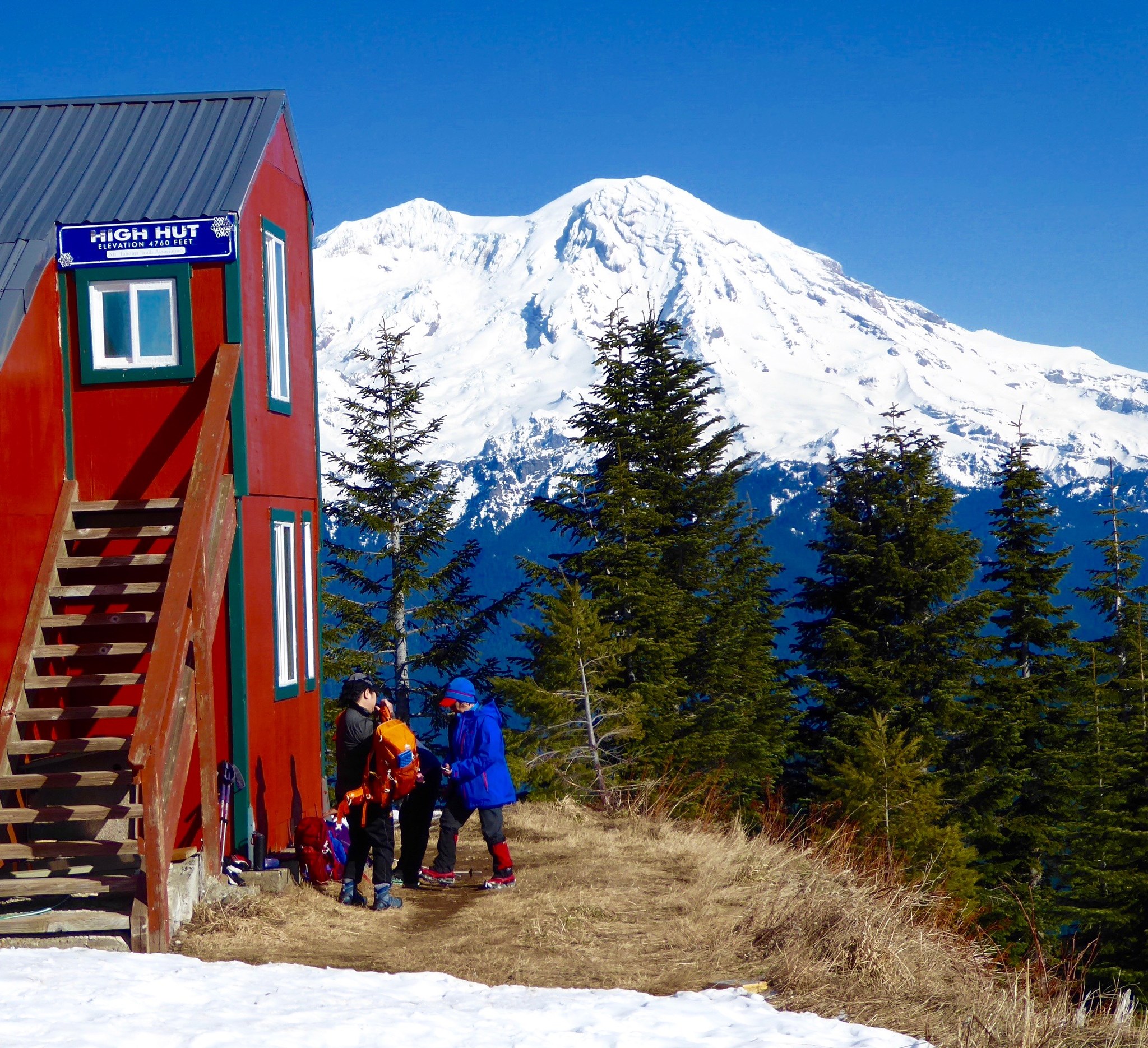 Fall Hikes to the Mount Tahoma Huts — Washington Trails Association