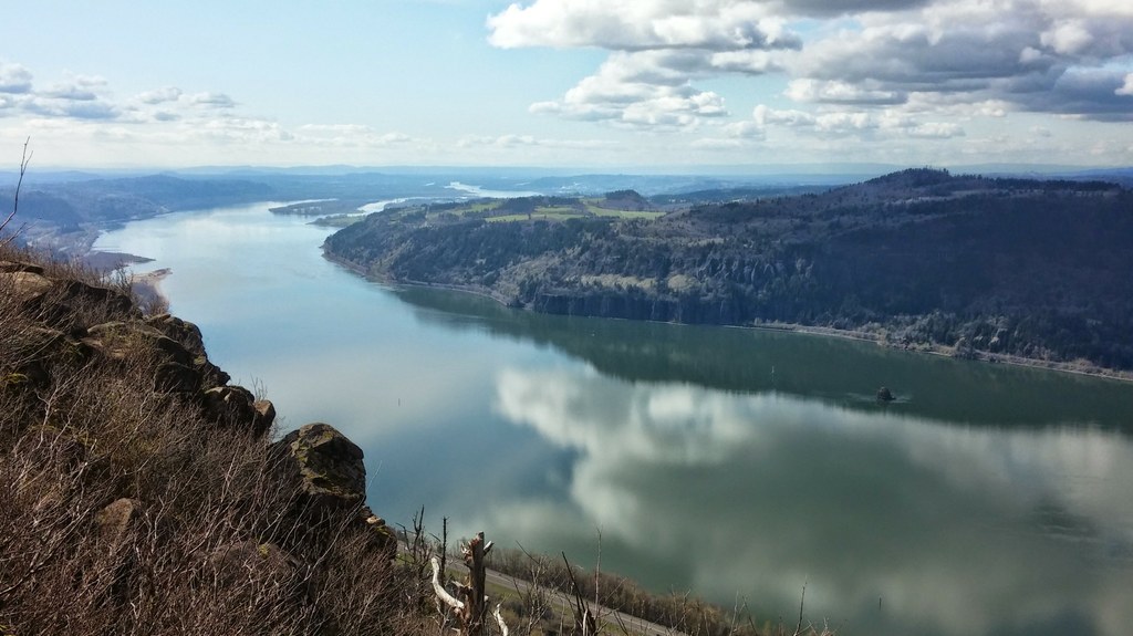 Angel's Rest-Devil's Rest Loop — Washington Trails Association