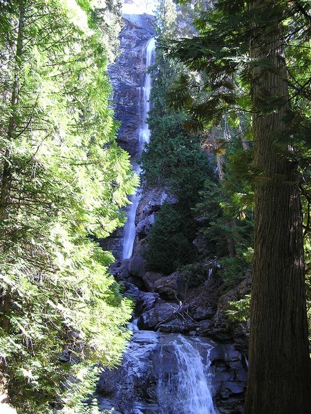 Rainbow Falls Mist Trail — Washington Trails Association