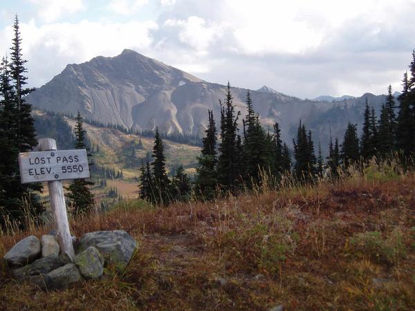 Upper Gray Wolf River to Gray Wolf Pass, Elk Mountain to Maiden Peak ...