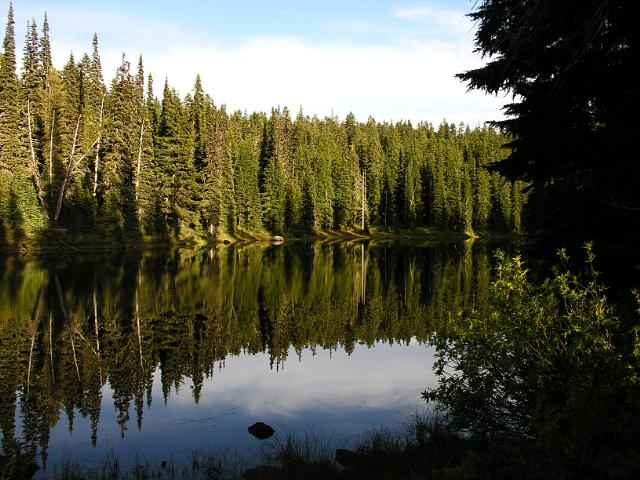 Cramer Lake, Cowlitz Trail, Twin Sisters, Pacific Crest Trail Section I ...