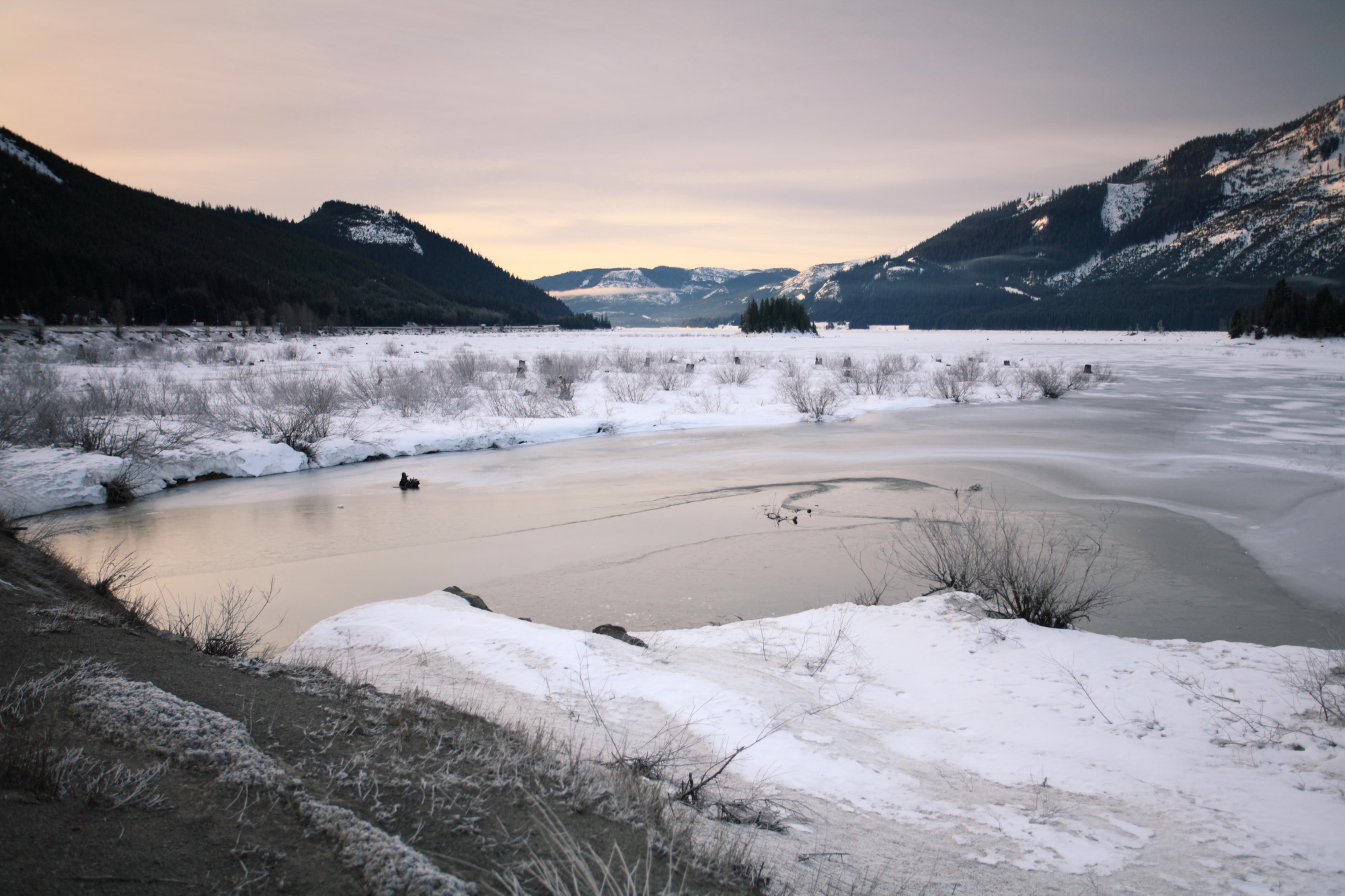 Dusty Lake — Washington Trails Association