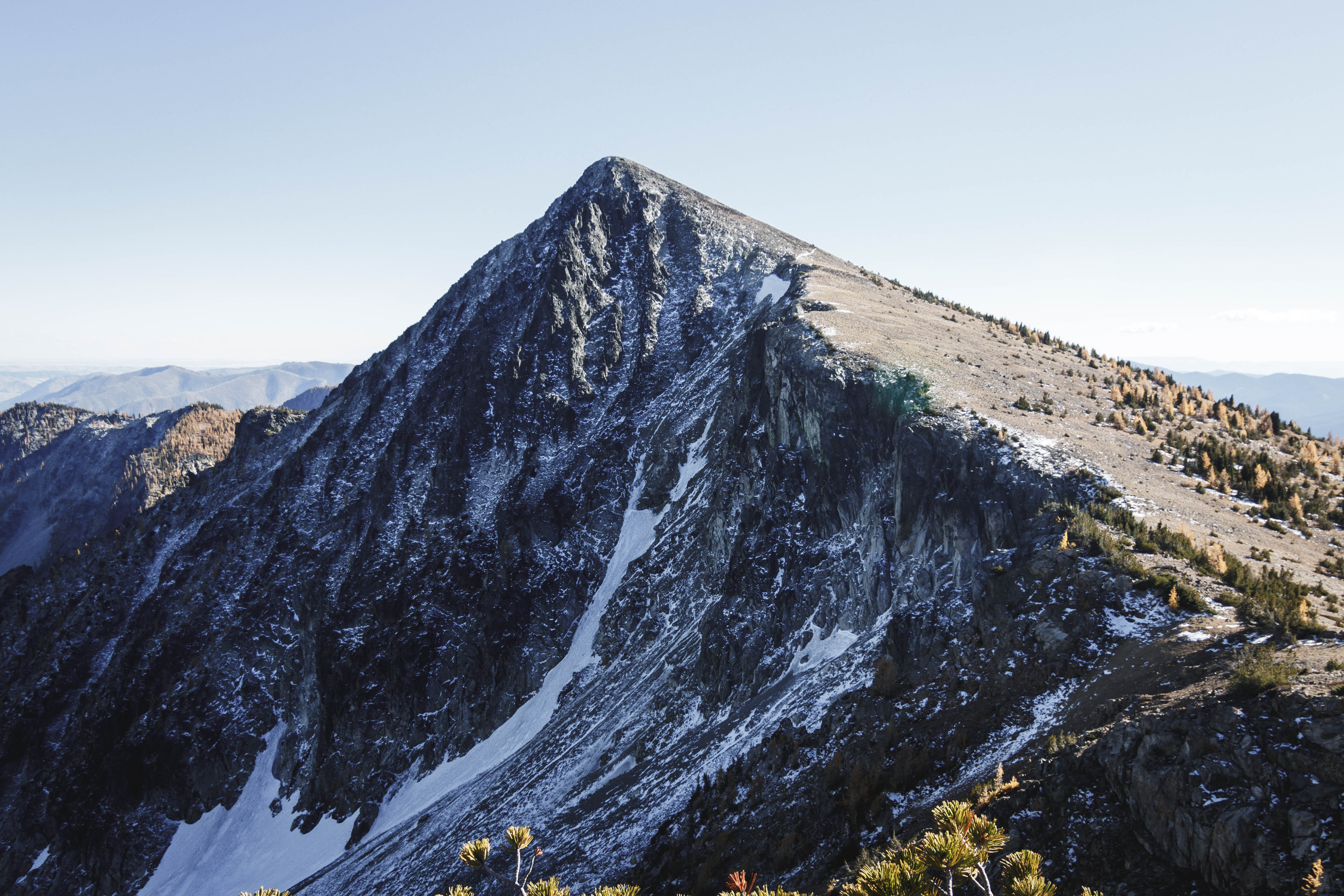 Pyramid Mountain, Cloudcomb Peak, Crow Hill, Squaretop Mountain, Graham ...