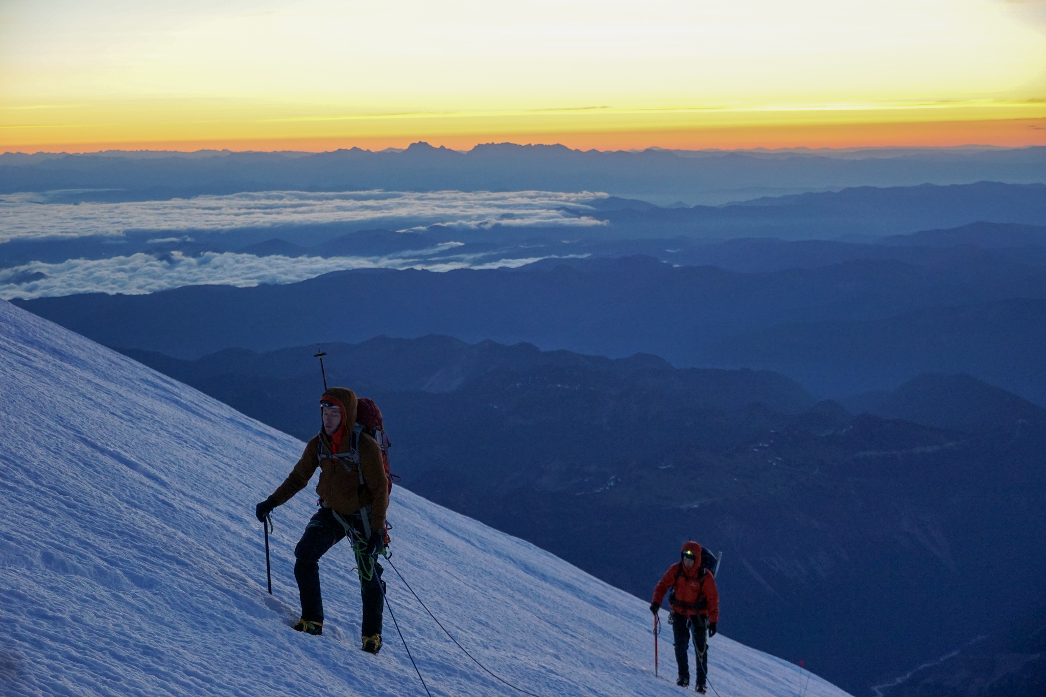 Mount Rainier Summit — Washington Trails Association