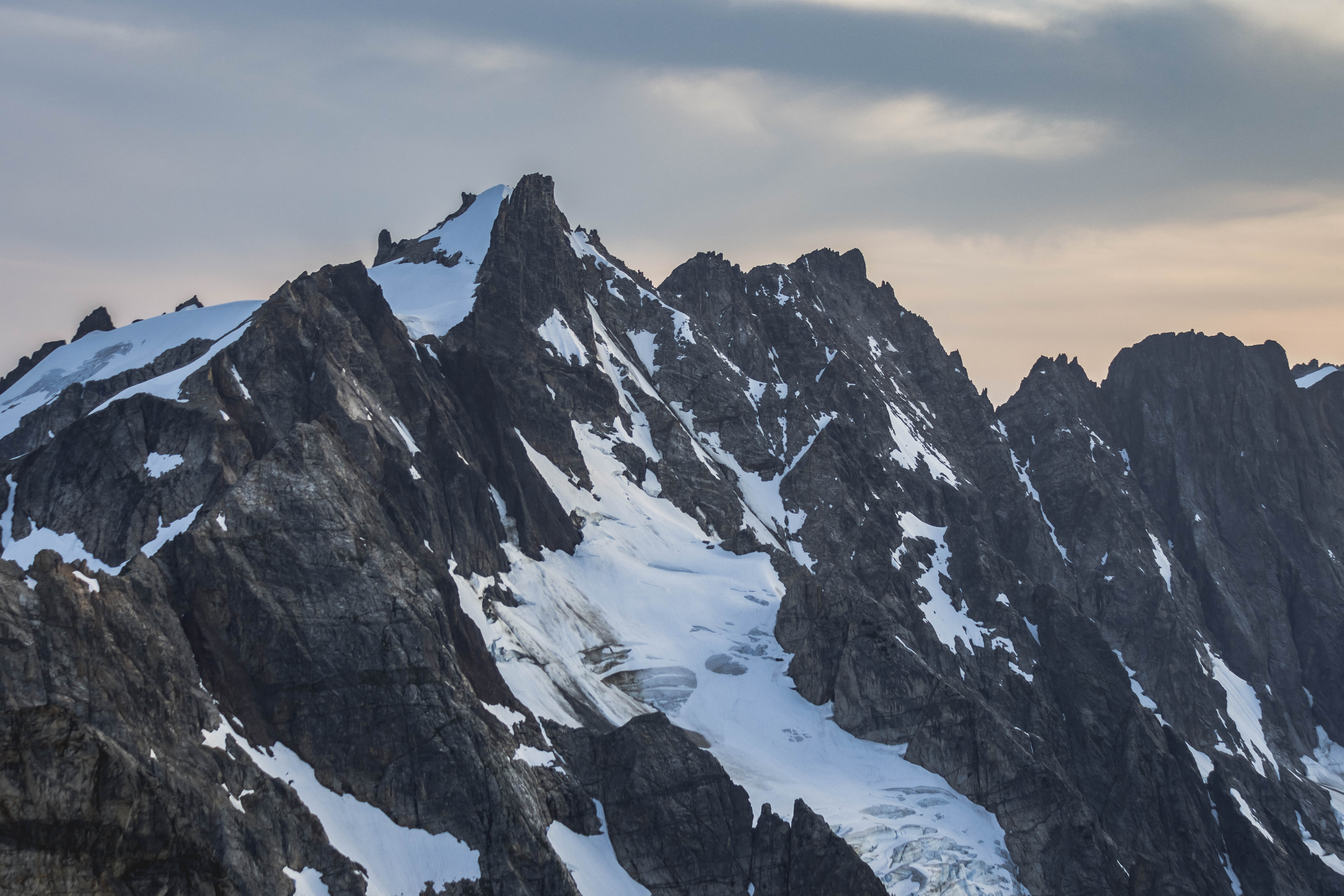 Mount Fury (West Fury), Mount Fury (East Fury) — Washington Trails ...