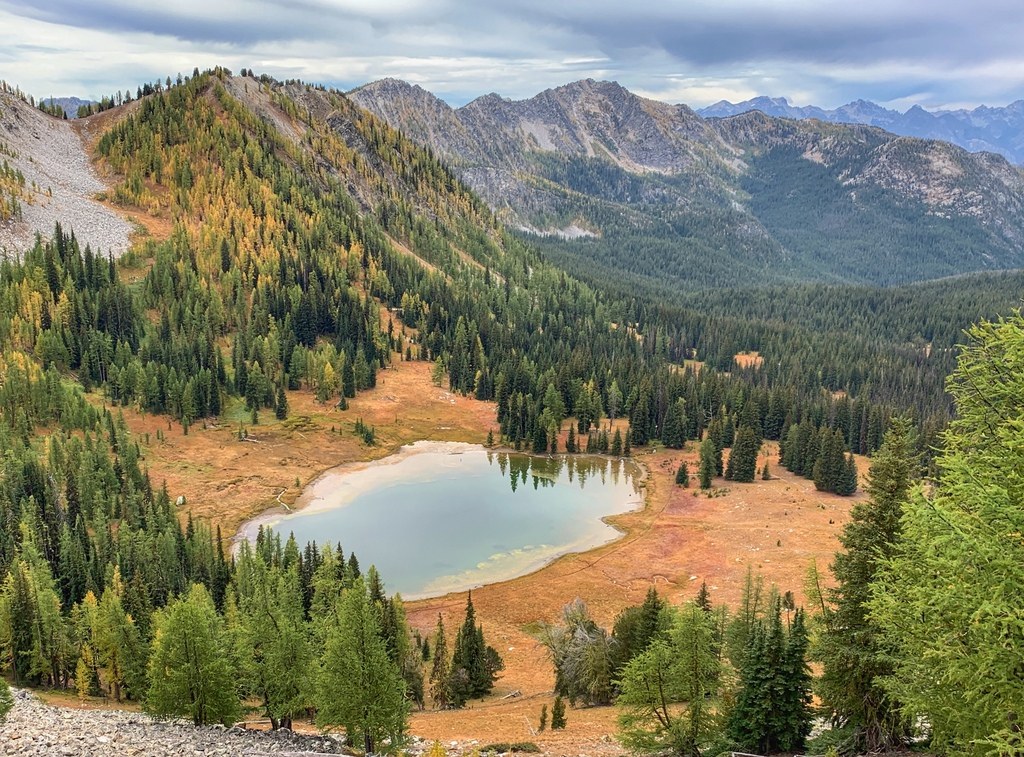 Angel Staircase, Boiling Lake, Cooney Lake, Eagle Lakes, Martin Lakes ...