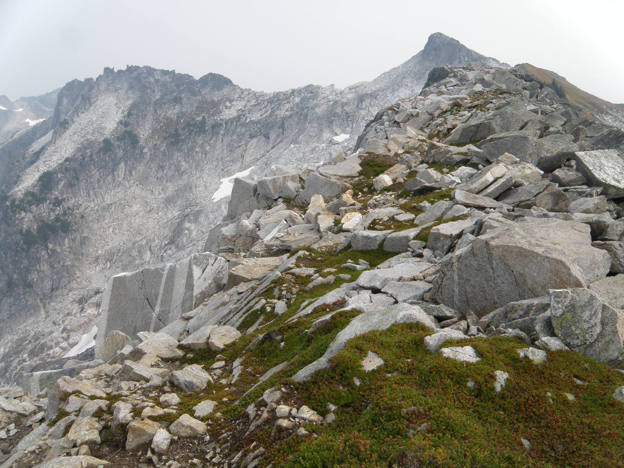 Little Devil Peak, Monogram Lake — Washington Trails Association