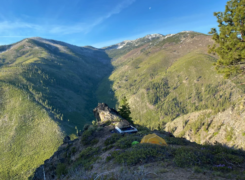Pot Peak, Devil's Backbone — Washington Trails Association