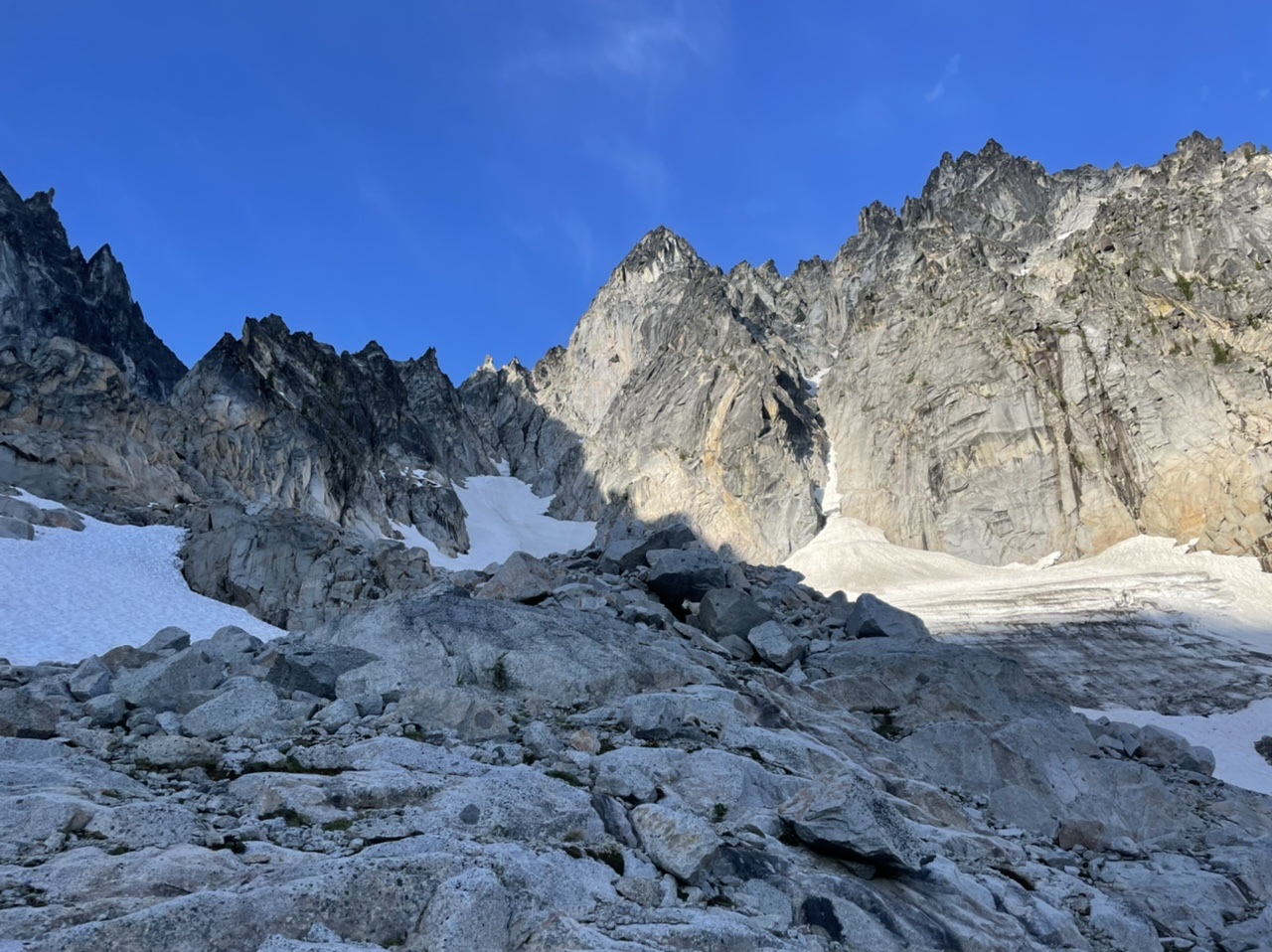 Colchuck Lake, Colchuck Glacier, Colchuck Peak, Dragontail Peak, Little ...