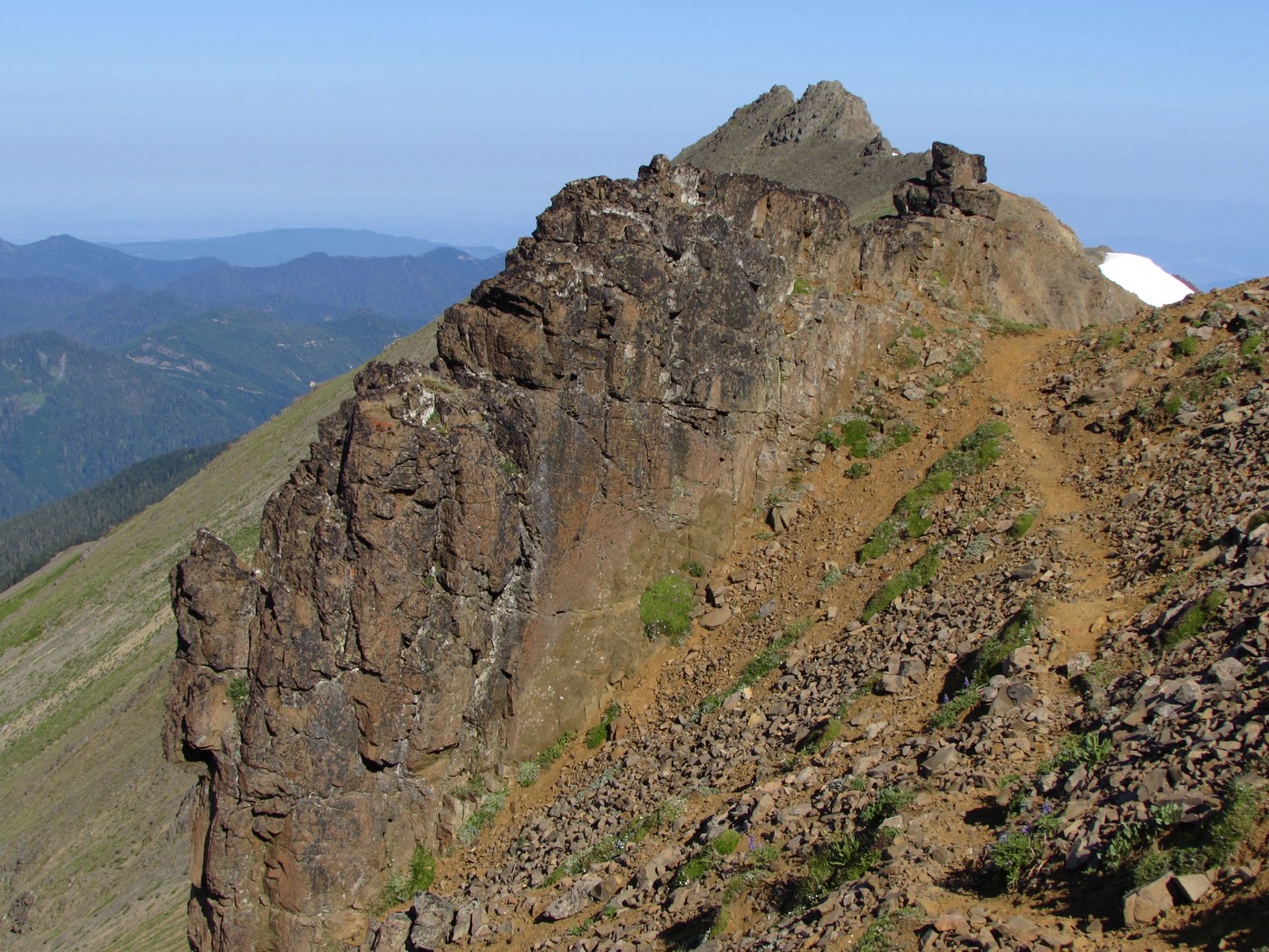 Hadley Peak, Skyline Divide — Washington Trails Association