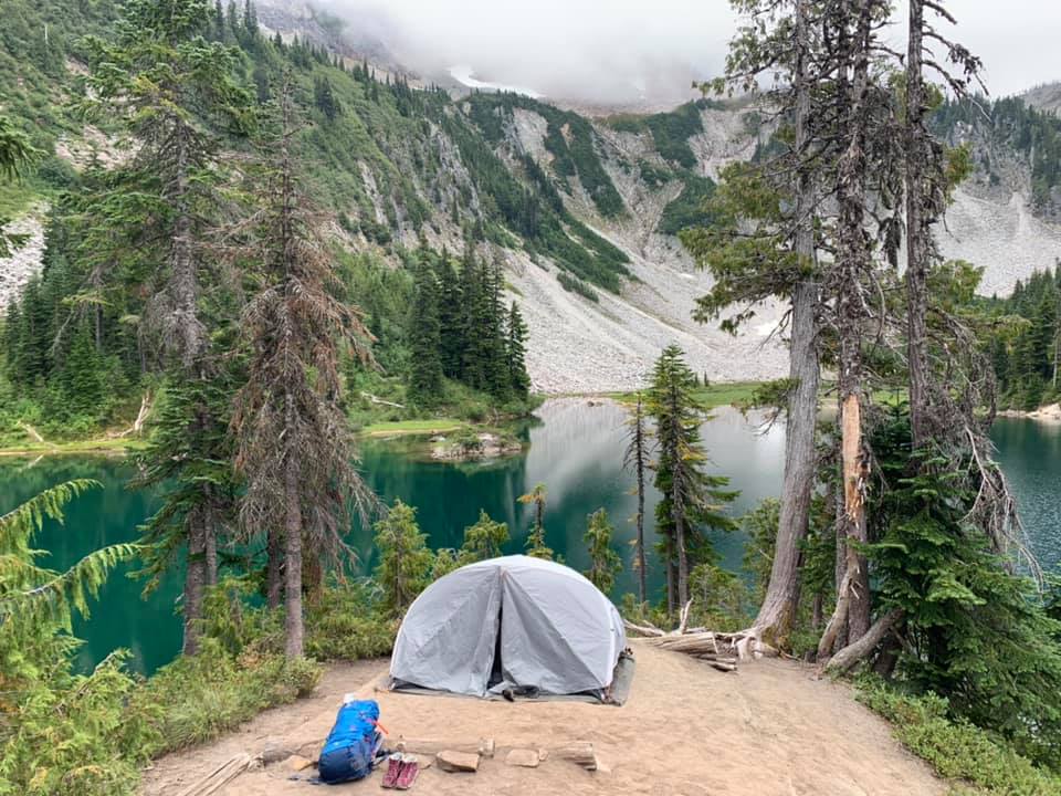 Bench and Snow Lakes — Washington Trails Association