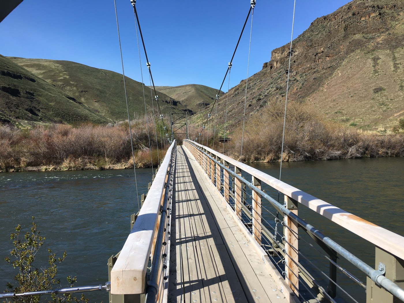 Baldy Mountain, Umtanum Ridge Crest, Rattlesnake Dance Ridge Trail ...