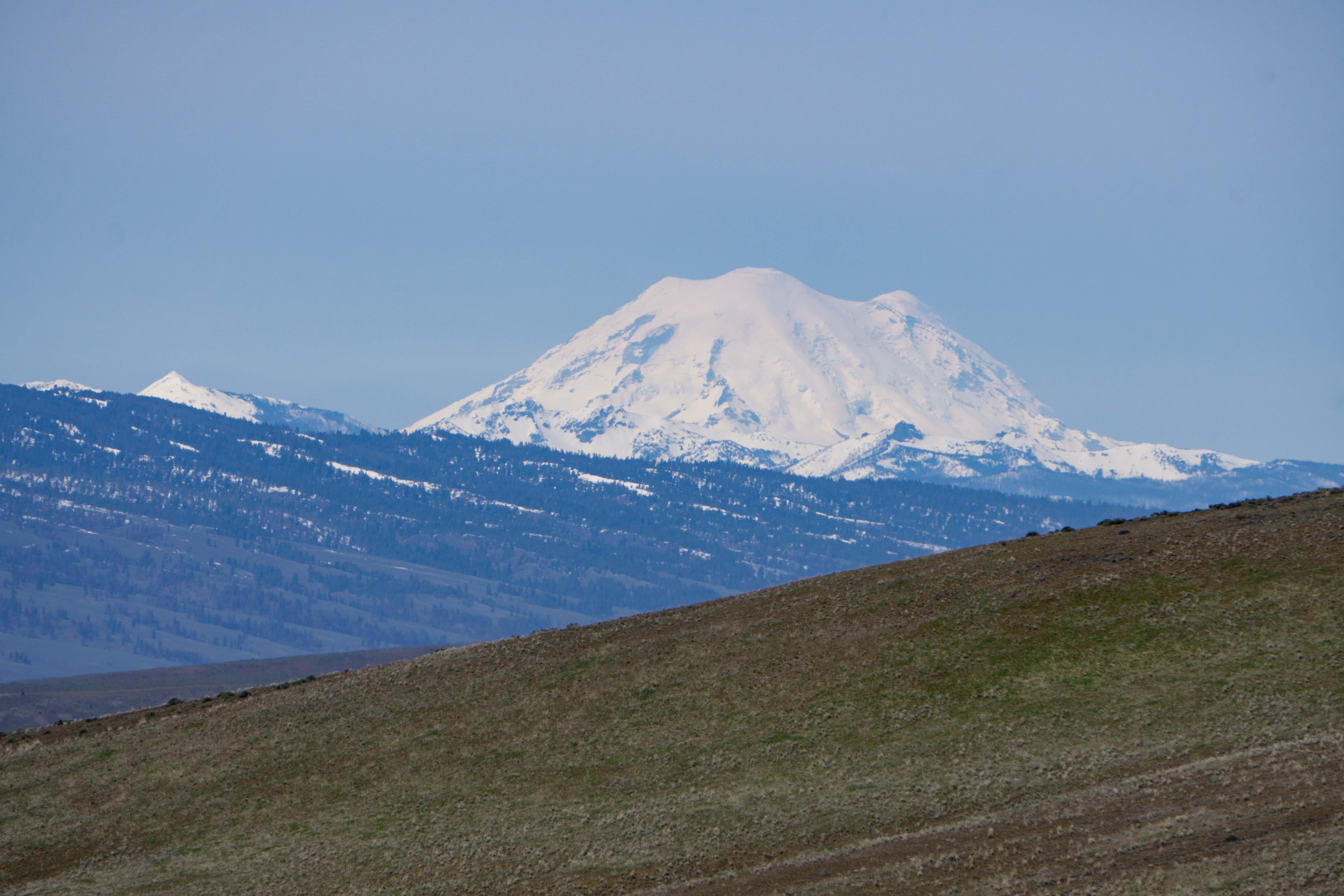 Umtanum Ridge Crest — Washington Trails Association