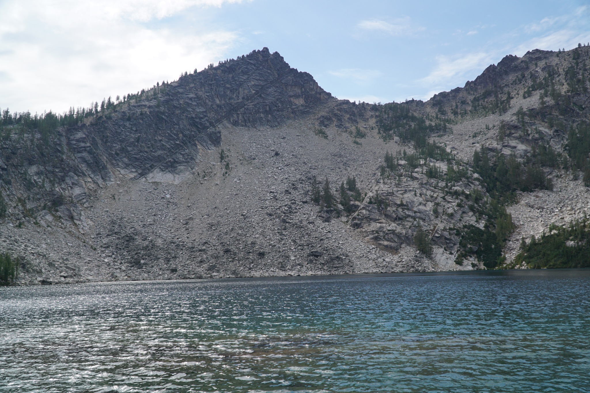 Oval Lakes, Oval Pass, Gray Peak, Eagle Pass — Washington Trails ...