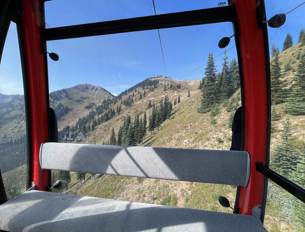 Silver Creek, Crystal Mountain Trail, Henskin Lake, Crystal Mountain ...