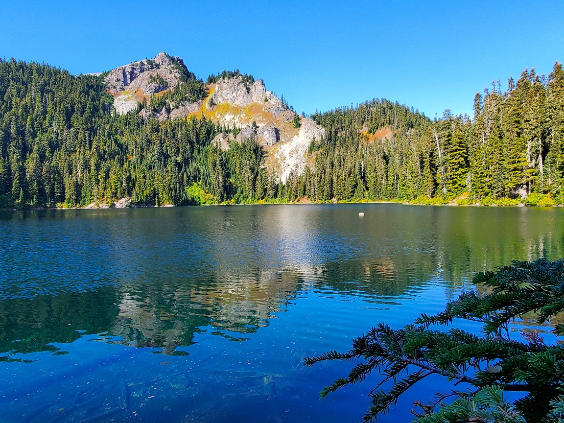 Mirror Lake via the Pacific Crest Trail (PCT), Mirror and Cottonwood ...