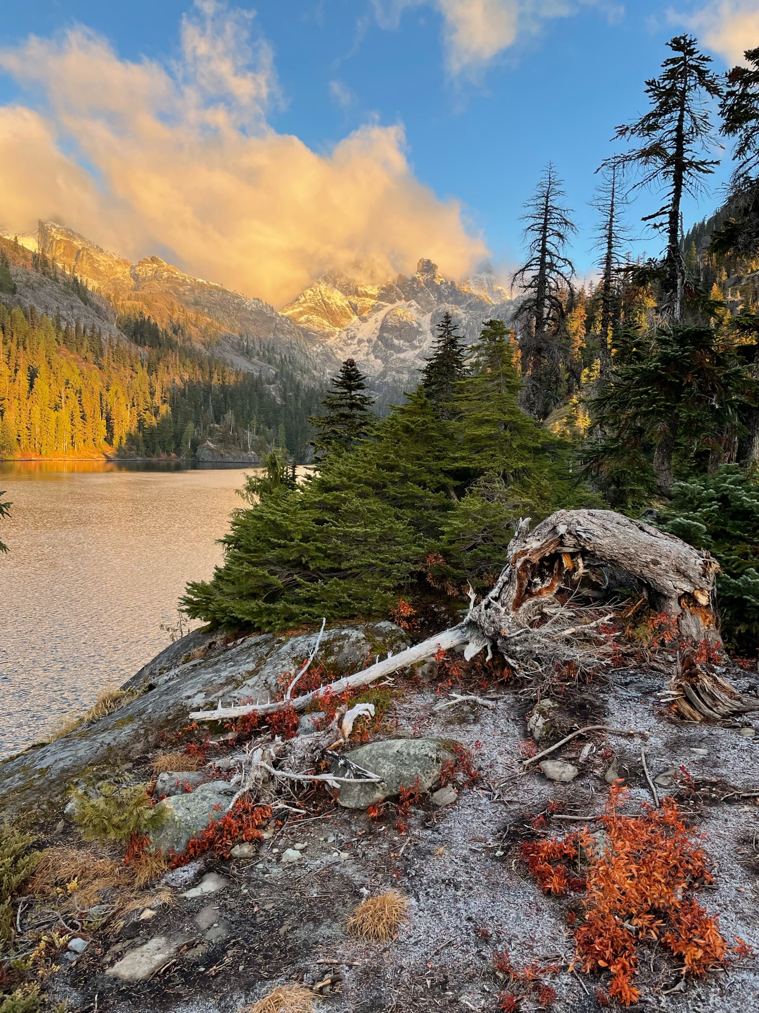 Spectacle Lake — Washington Trails Association