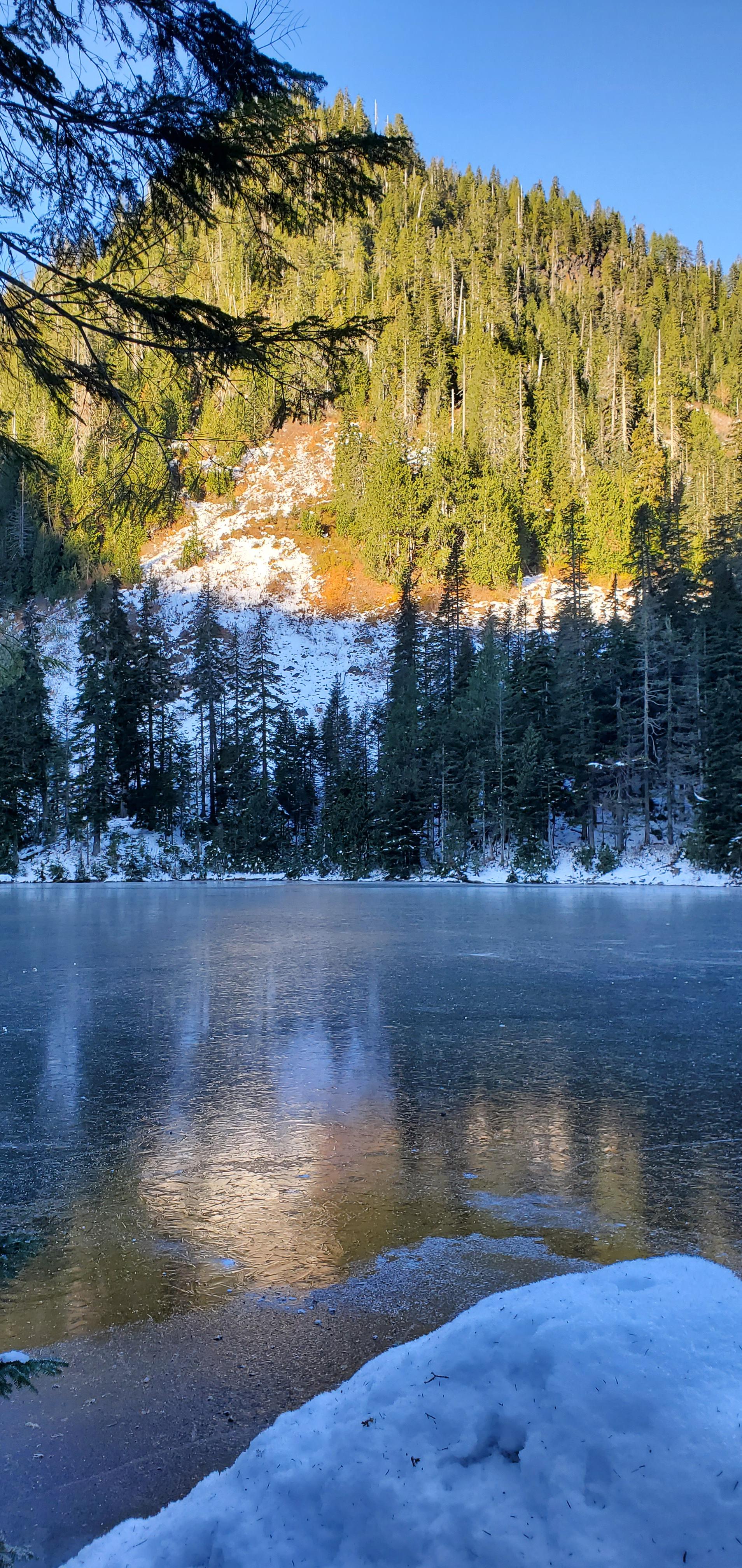 Lake 22 — Washington Trails Association