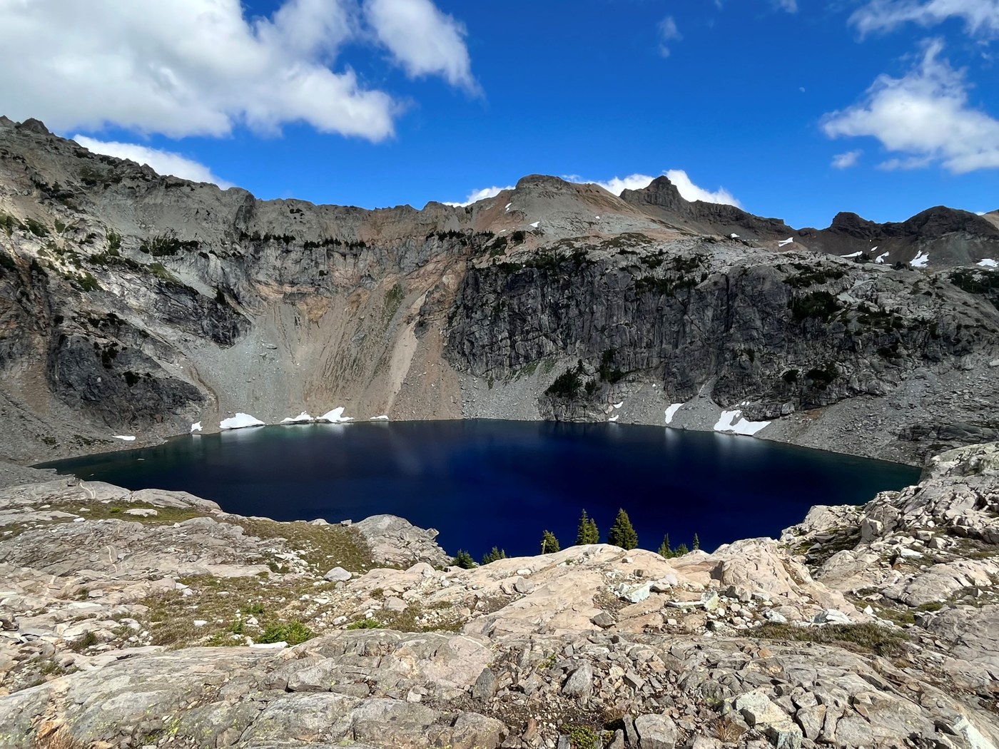 Waptus Lake via Waptus River, Spade Lake, Waptus Pass, Pete Lake ...