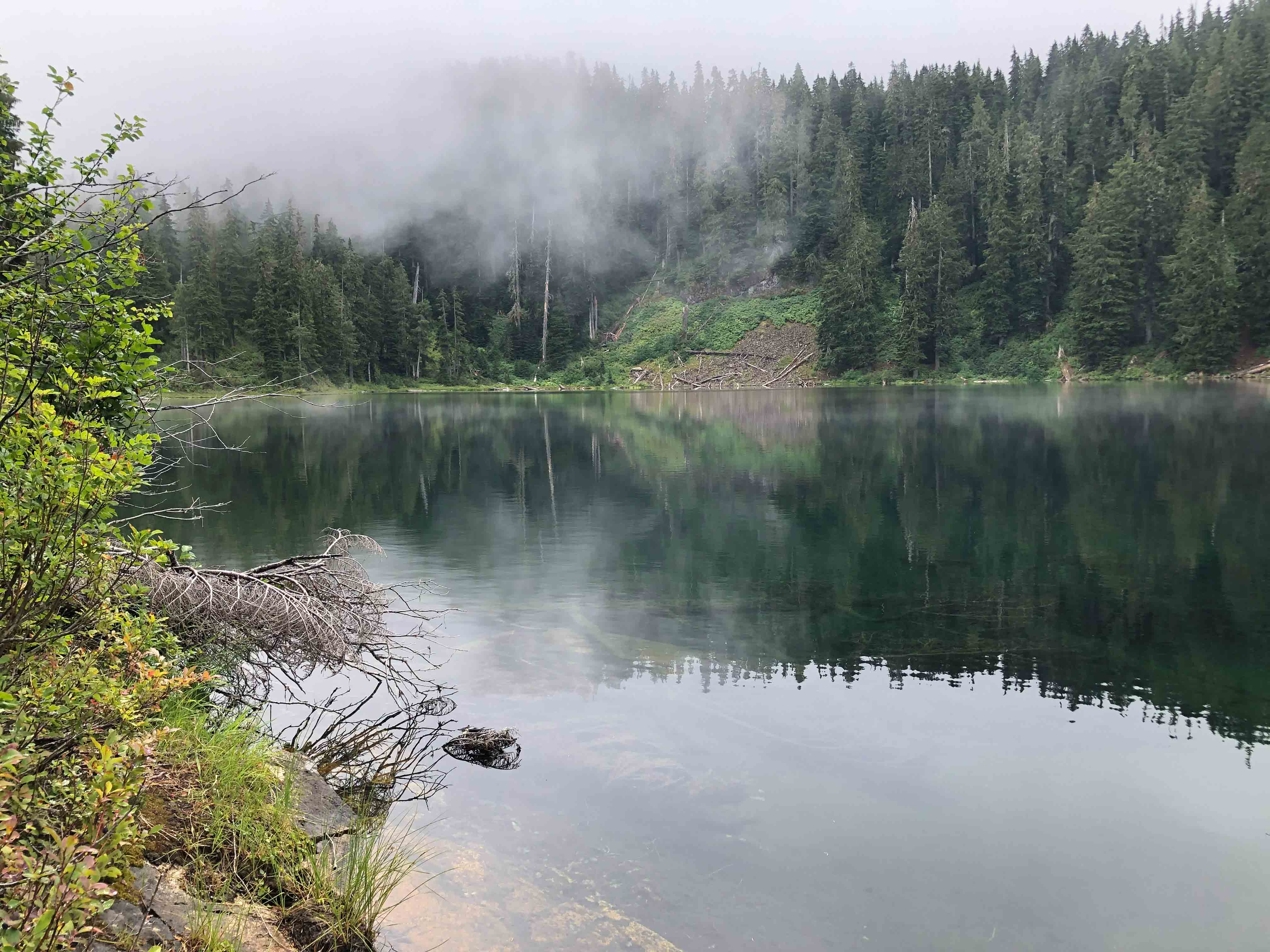 Peek-a-Boo Lake — Washington Trails Association