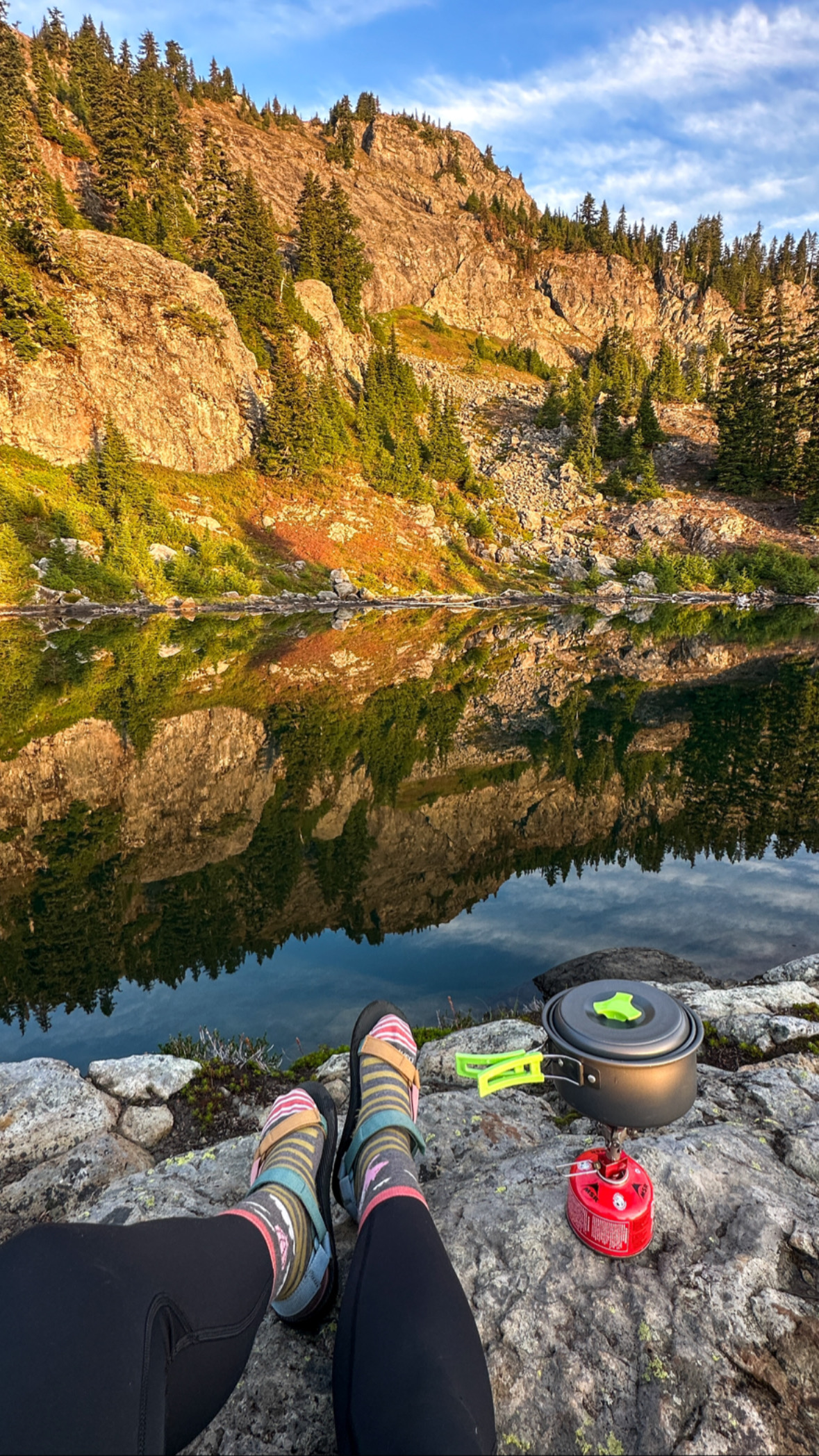 Rampart Ridge - Rampart Lakes, Alta Mountain — Washington Trails ...