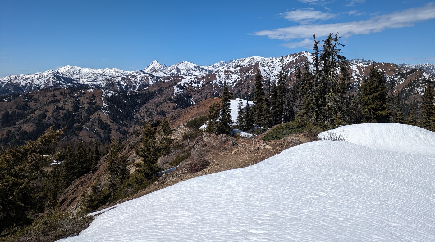 Iron Bear - Teanaway Ridge, Miller Peak Loop — Washington Trails ...