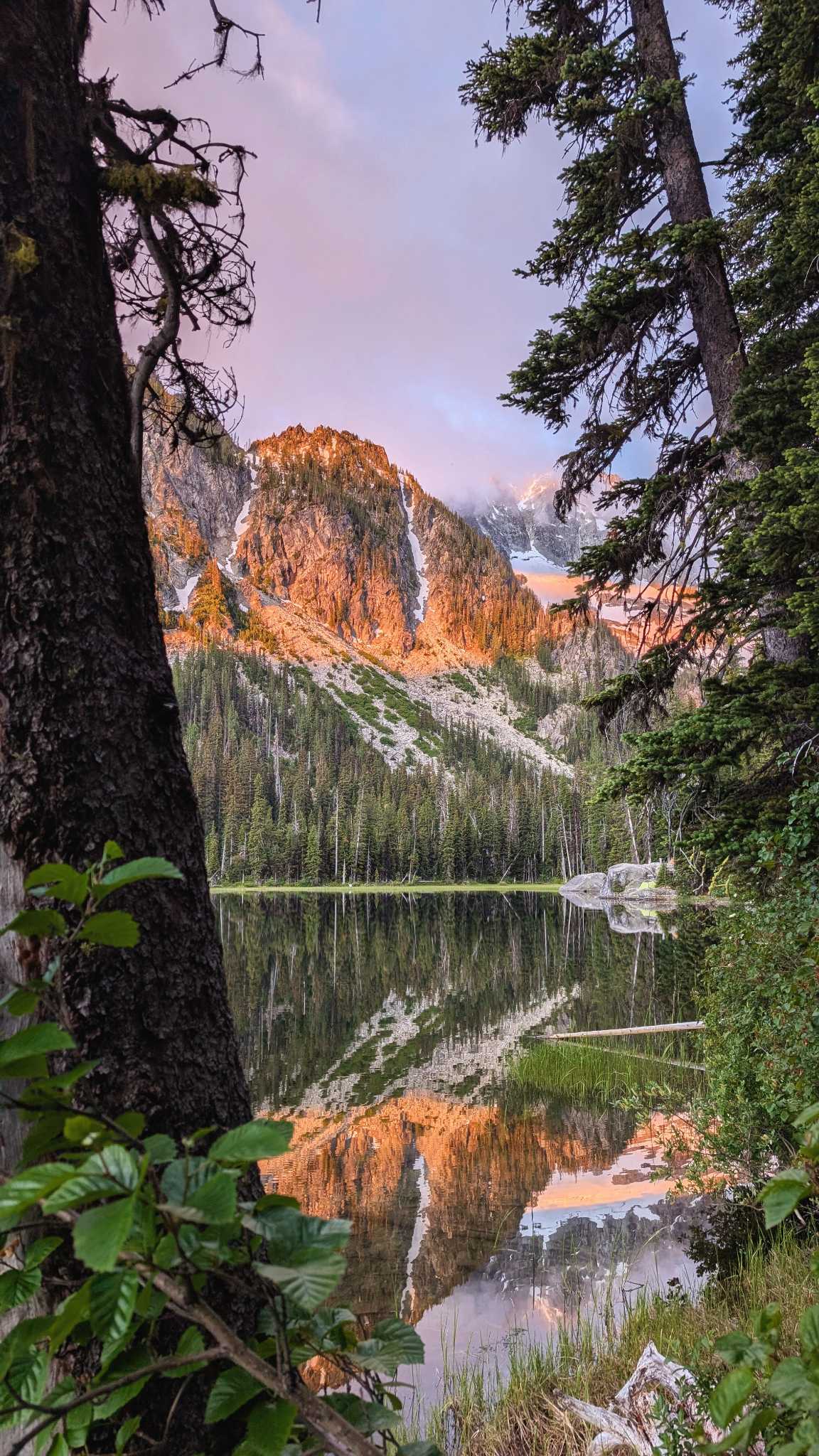 Horseshoe Lake, Aasgard Pass, Lake Stuart, Colchuck Lake — Washington ...